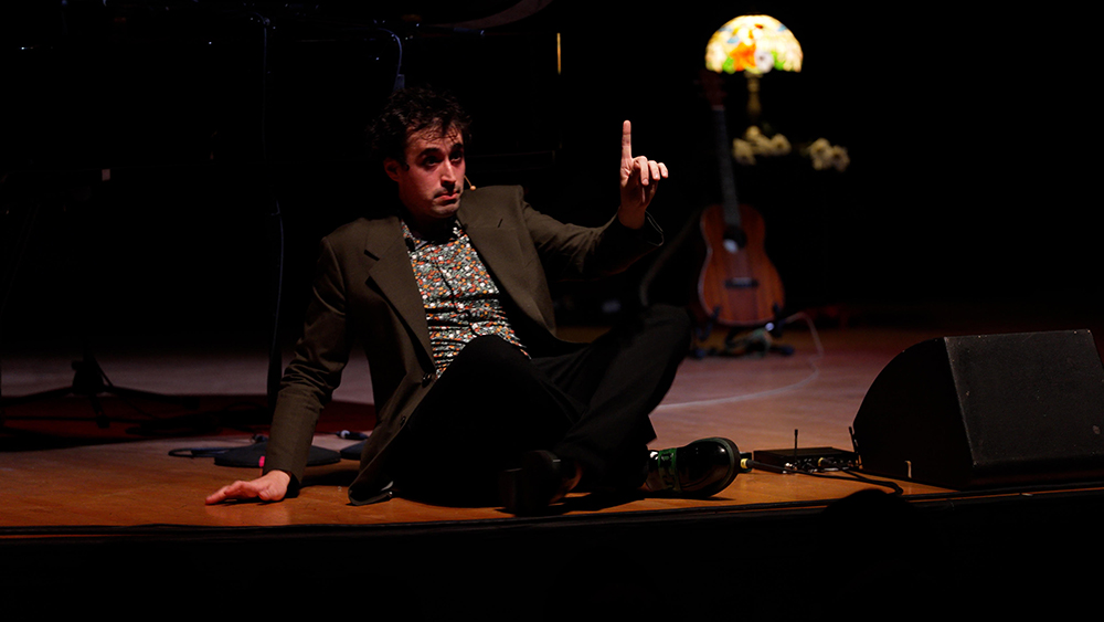 Will Wood continues with solo theater performances